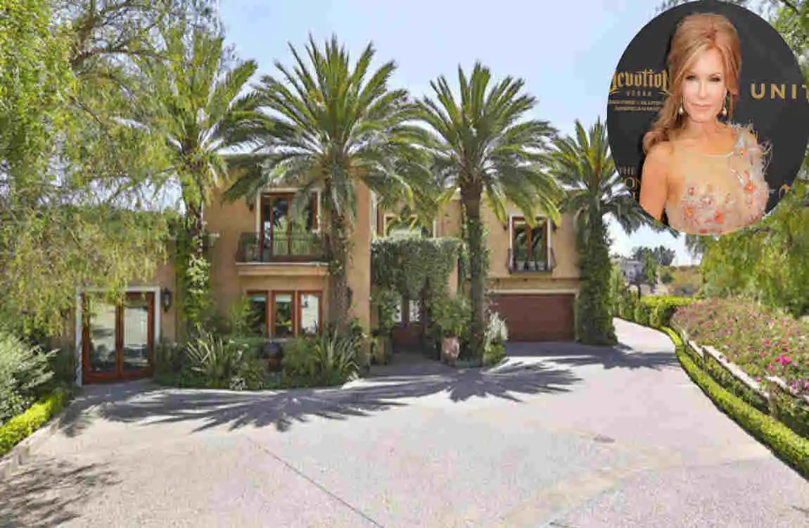 Inside Tracey Bregman's Luxurious House
