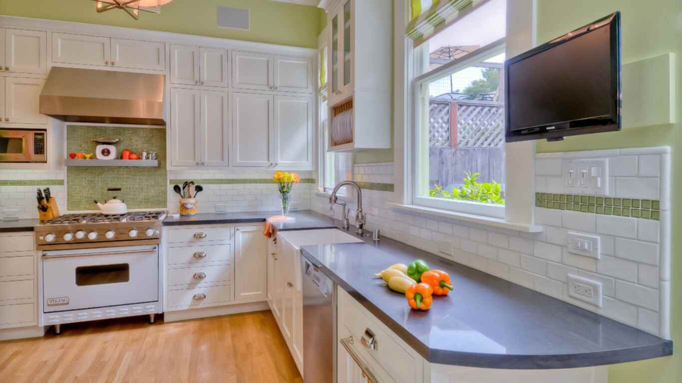 Top Kitchen Remodeling Ideas to Transform Your Home in 2025