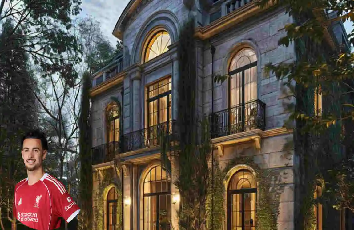 Inside the Luxurious World of Curtis Jones' Home