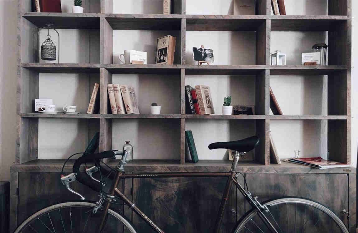 How to Pick the Perfect Solid Wood Rustic Shelf for Your Space In your home